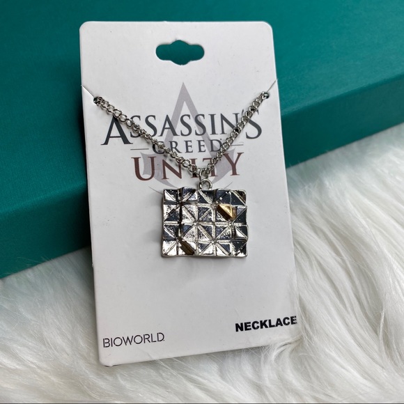 Bioworld | Jewelry | Assassins Creed Unity Cube Necklace | Poshmark
